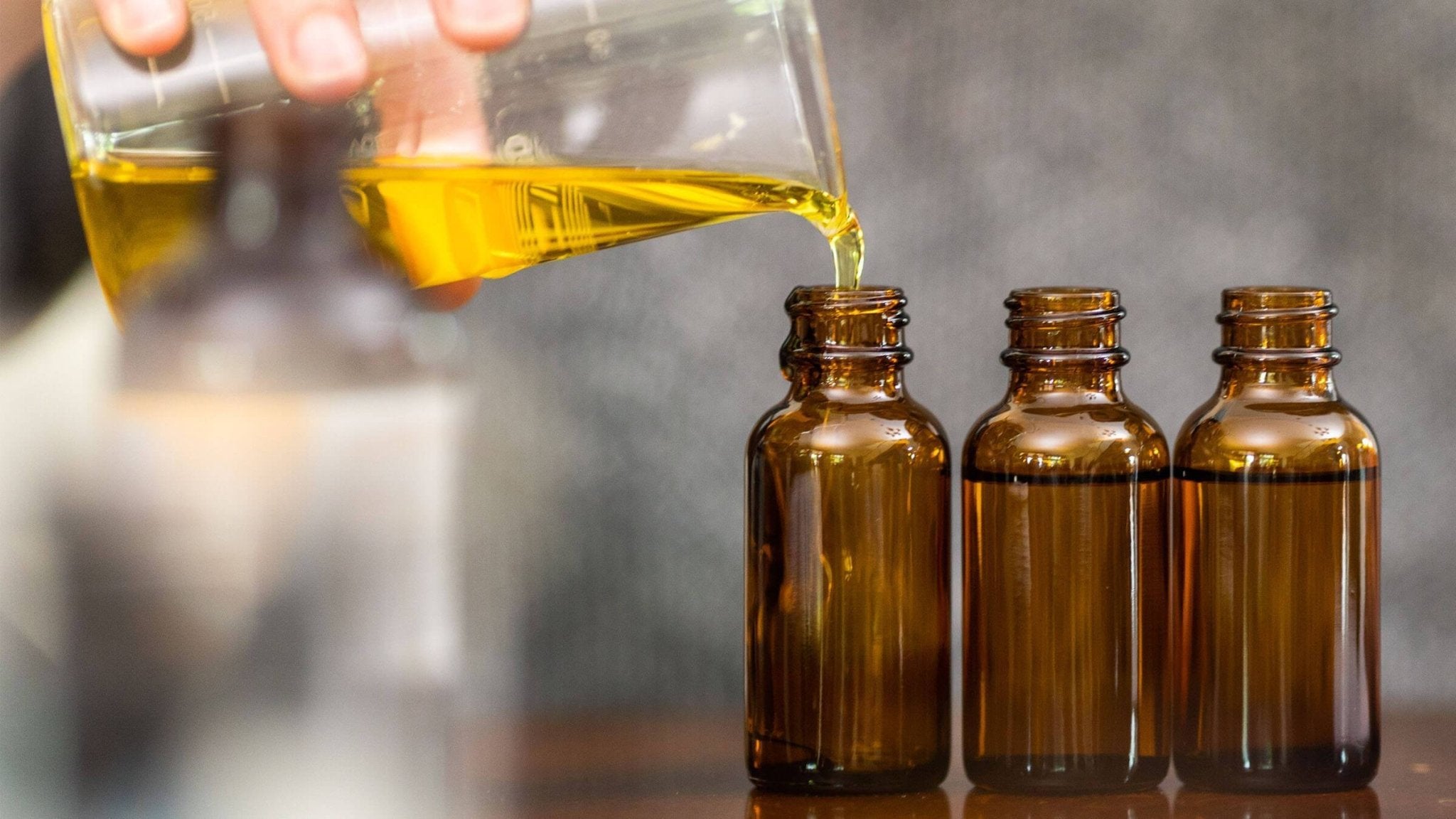 How To Know If Your Essential Oils Are Pure | aromatics.com – Aromatics ...