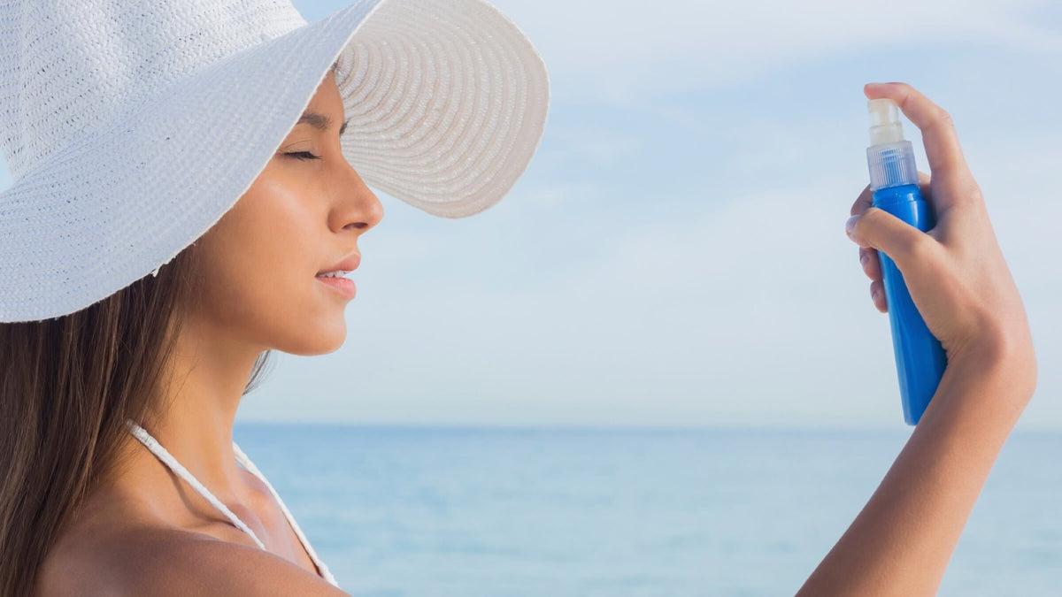 Rose & Citrus Facial Mist Spray Recipe | aromatics.com – Aromatics ...